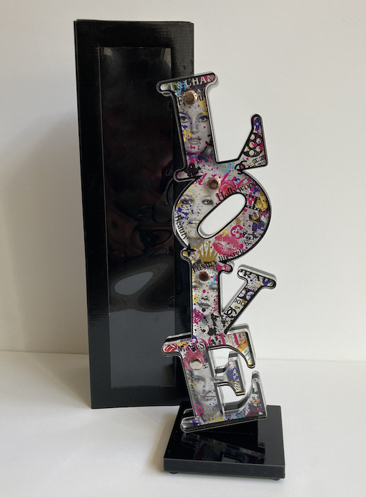 AD VAN HASSEL: Skulptur "Acrylic Love" - Kunstgalerie, Originale, Bilder